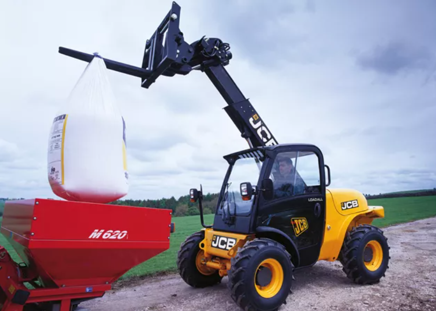 5m Telehandler For Hire | BC Plant Hire & Transport – BC Plant ...